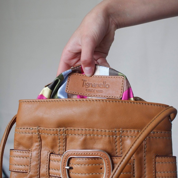 Tignanello | Bags | Tignanello Brown Leather Crossbody Bag Wallet Nwot ...